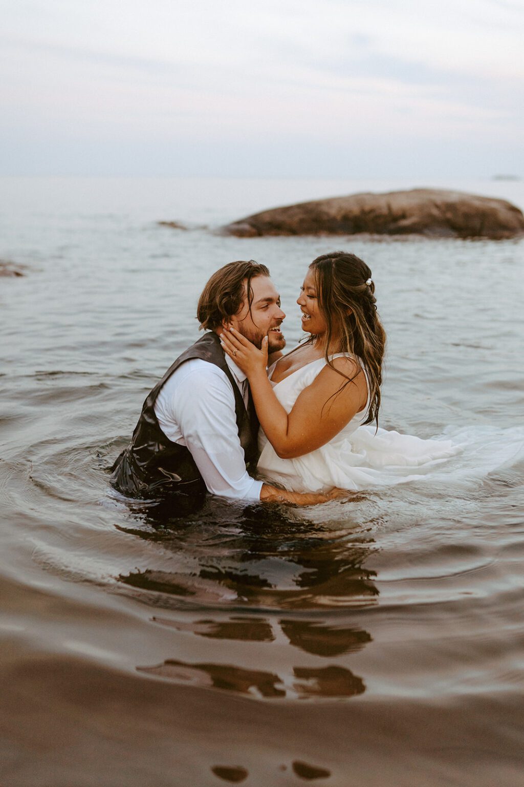 How to Plan your Michigan Elopement - morgangust.com