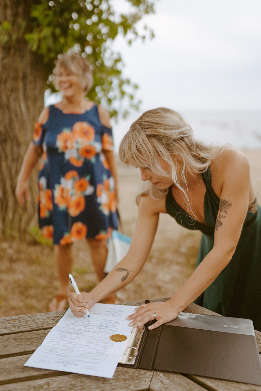 How to Plan your Michigan Elopement - morgangust.com