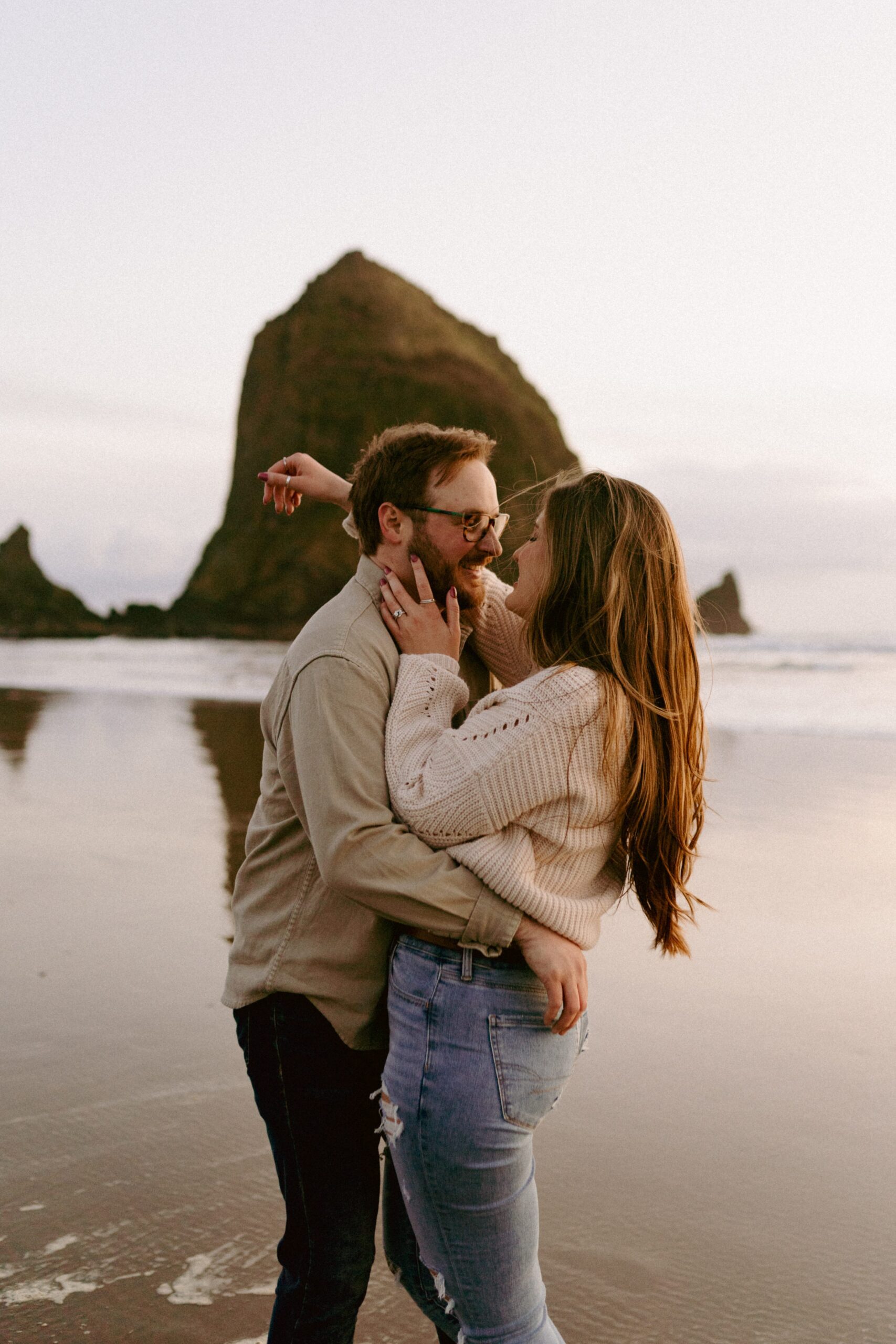 Playful Cannon Beach Engagement Photos | Megan + Zach